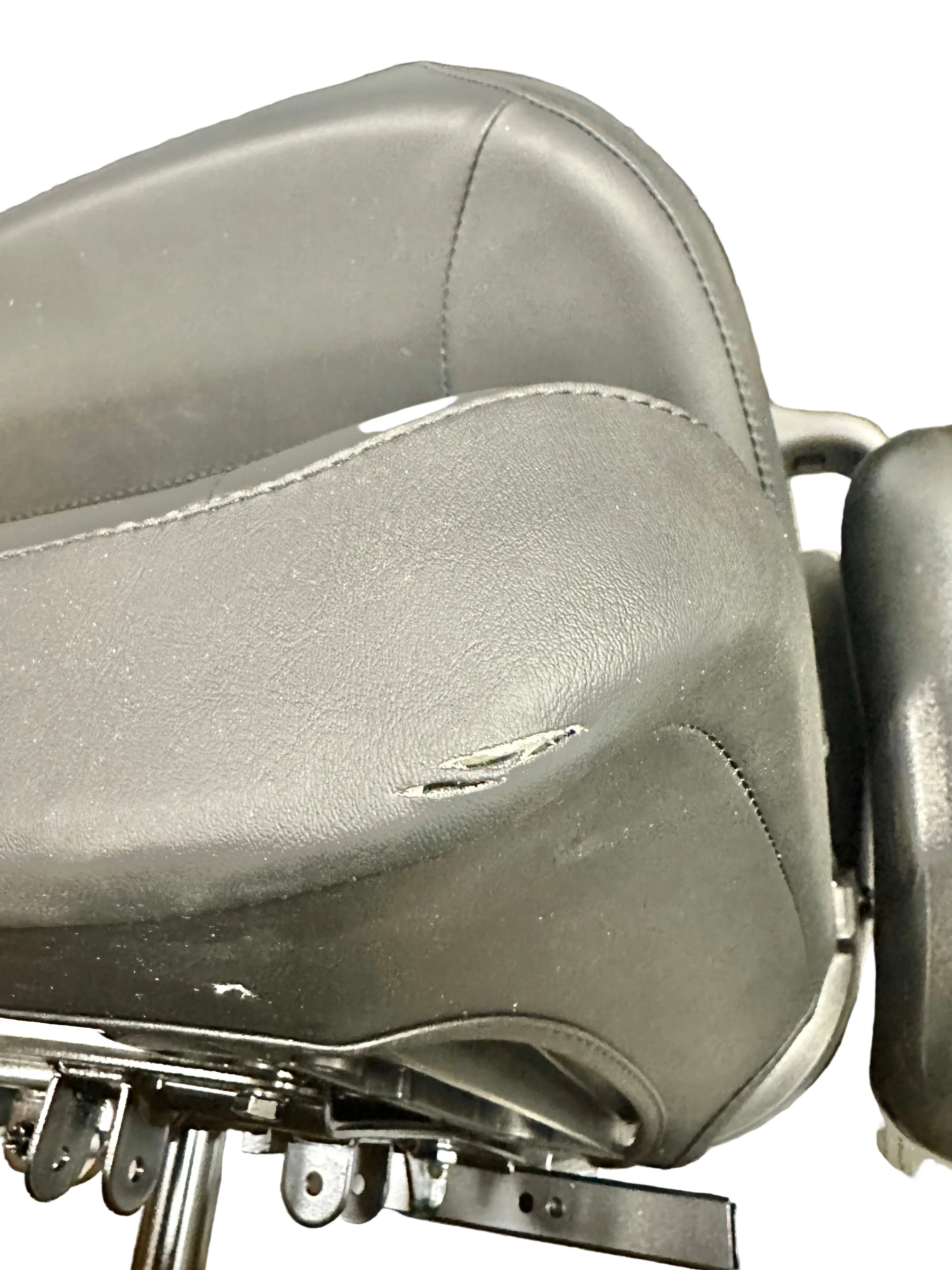 17" Wide Molded Seat Assembly for Go-Go and Pride Mobility Scooters (B ...