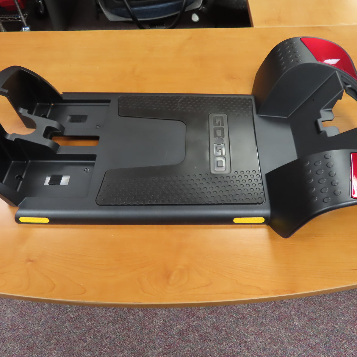 Front Shroud Assembly with Red Inserts for the Go-Go Sport (S74) Model ...